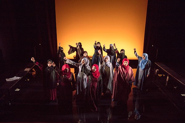 Queens of Syria – Theatre Production By/Of/With Syrian Women – A Modern ...